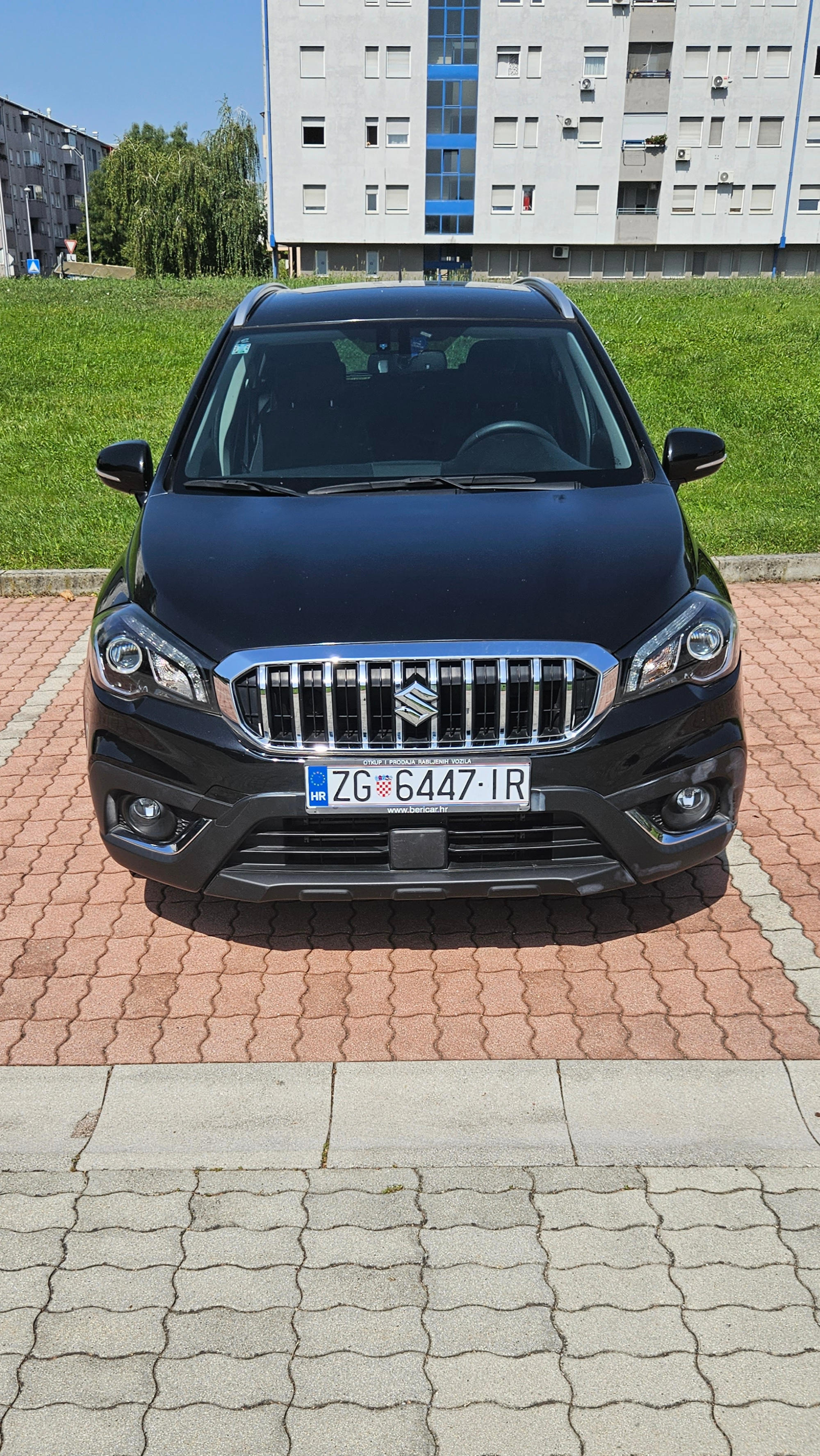 Suzuki SX4 S-Cross 1.0 - Registriran godinu dana! | INDEX OGLASI