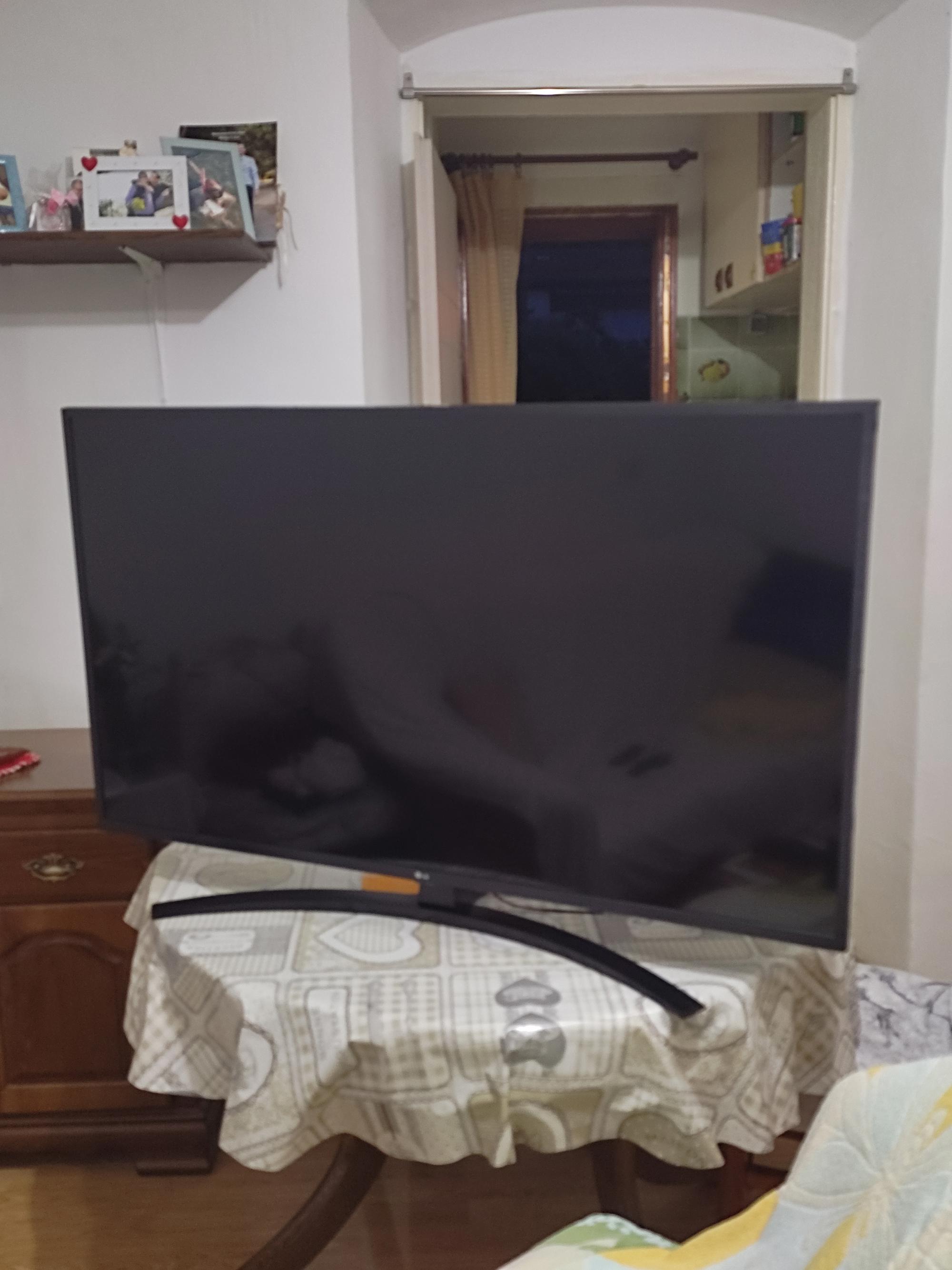 Prodajem LG 50TV UM7450PLA | INDEX OGLASI