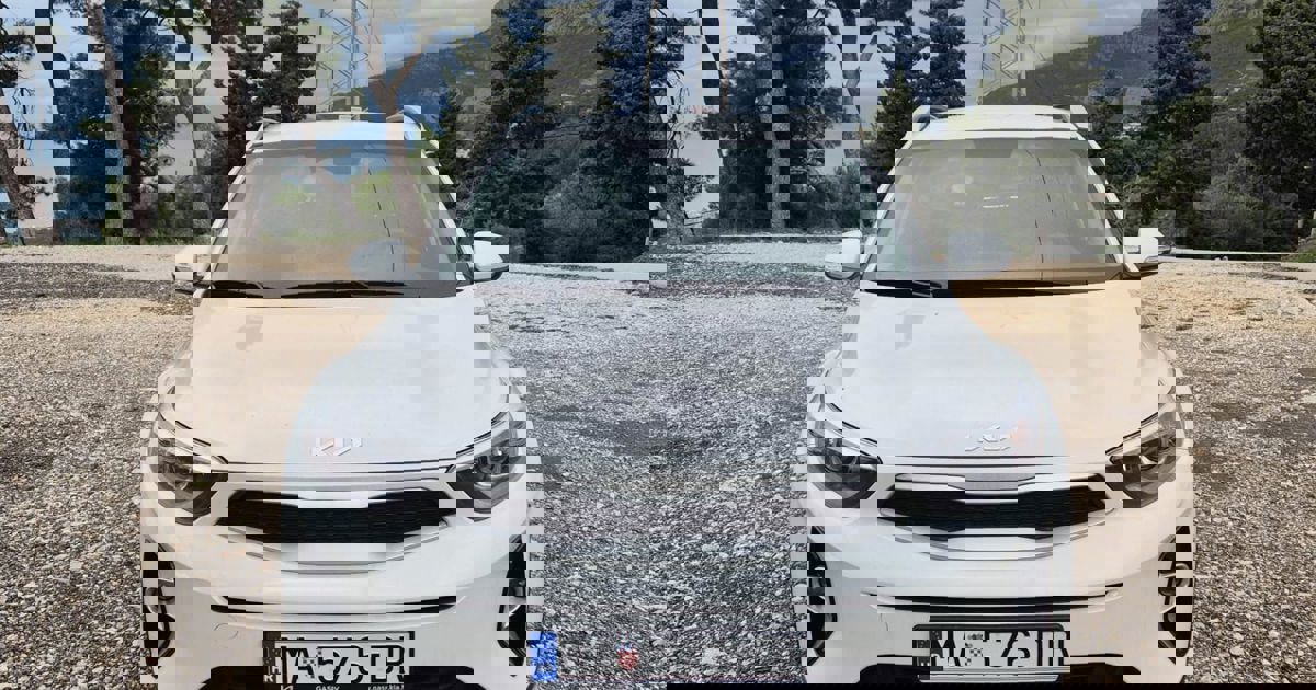 Kia Stonic 1.2. gas LX Urban+ M/T - 2025.g., 636 km, kao nov | INDEX OGLASI