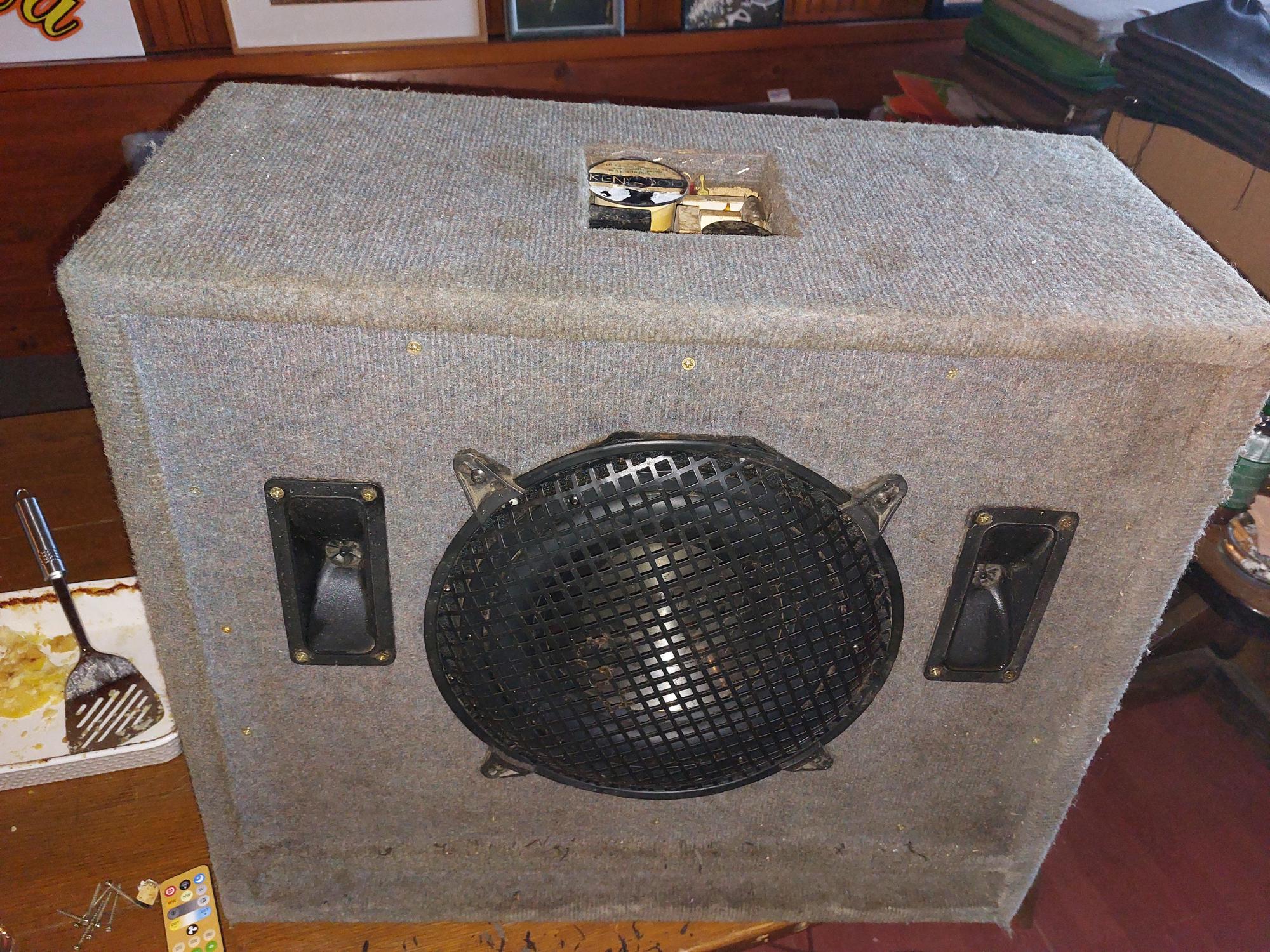 MAGNAT DESTRUCTOR SUBWOOFER ZAMJENA ZA PAR HI-FI ZVUČNIKA | INDEX OGLASI