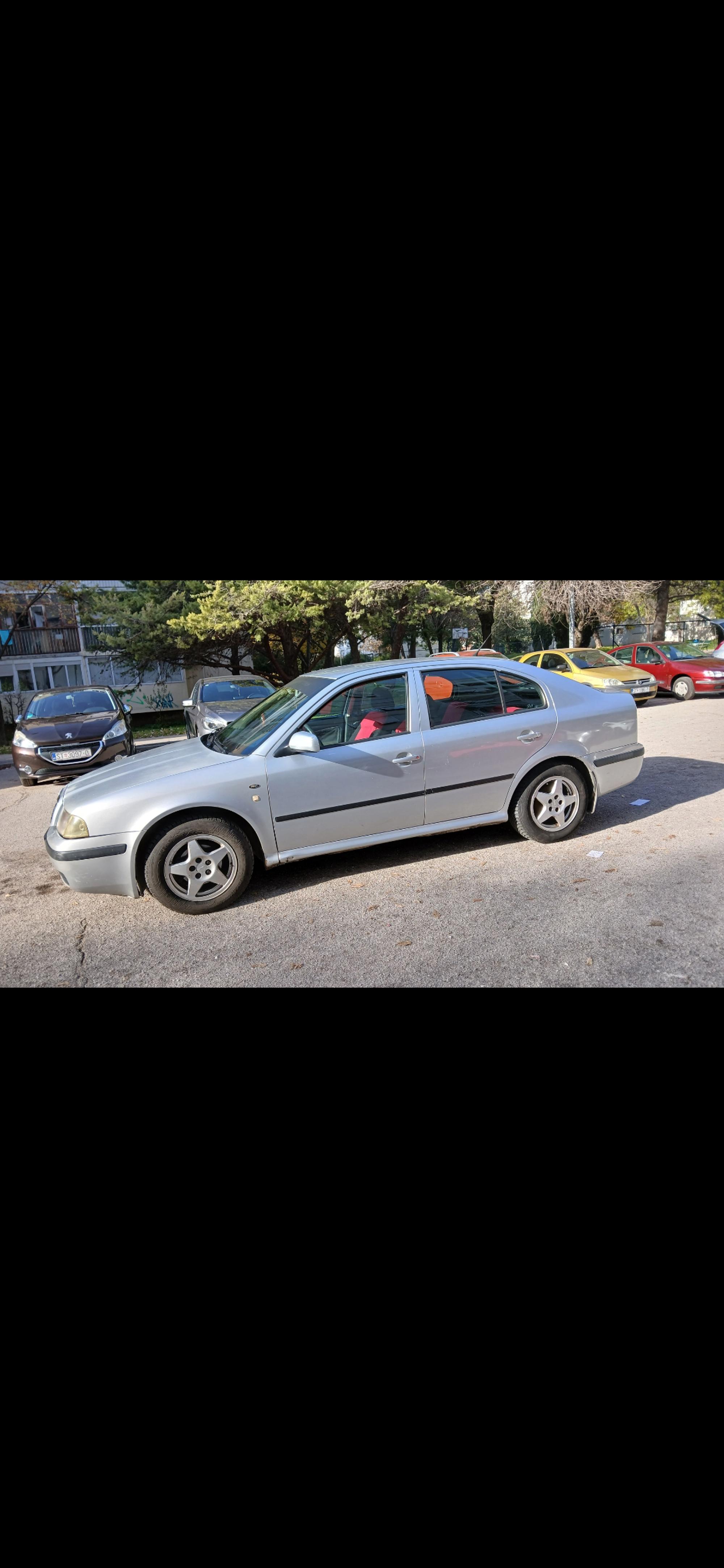 Octavia 1,6 benz plin , reg 4 mj , 700eura | INDEX OGLASI
