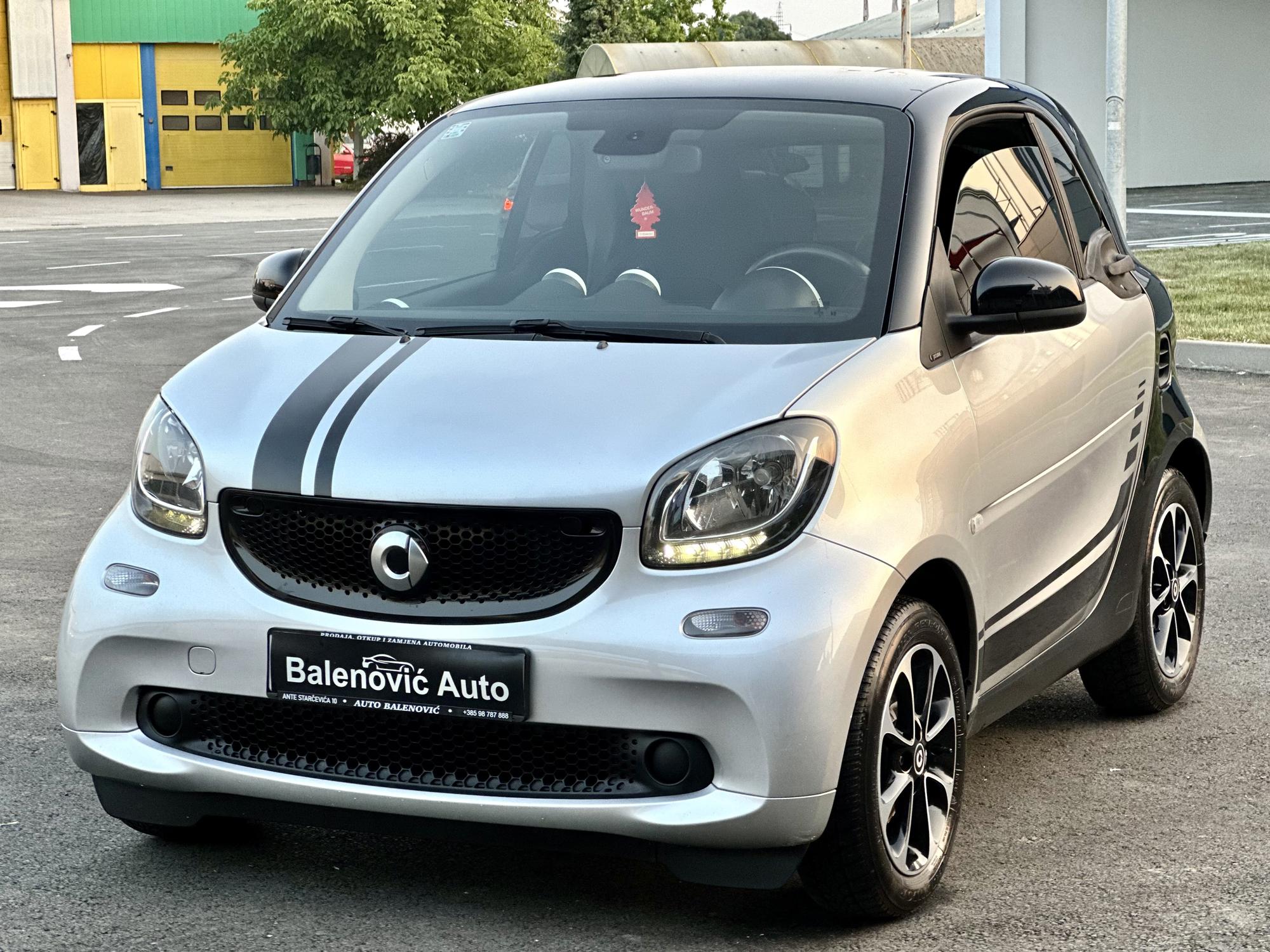 SMART FORTWO 0.9 TURBO 90 KS 2015 GOD LIMITED EDITION 5 BRZINA MANUAL ...