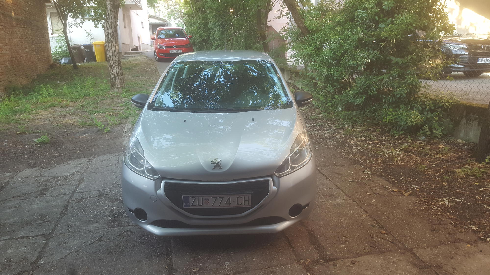 PEUGEOT 208 1.4 HDI REG. GODINU DANA | INDEX OGLASI