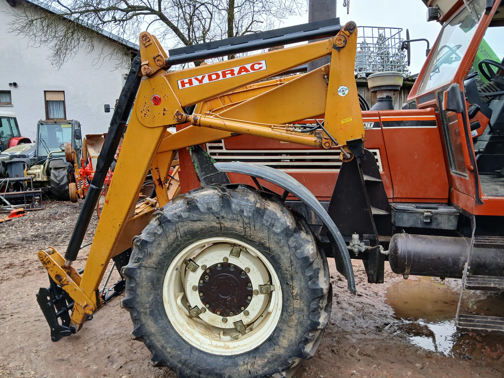 čelni utovarač HYDRAC za traktor | INDEX OGLASI