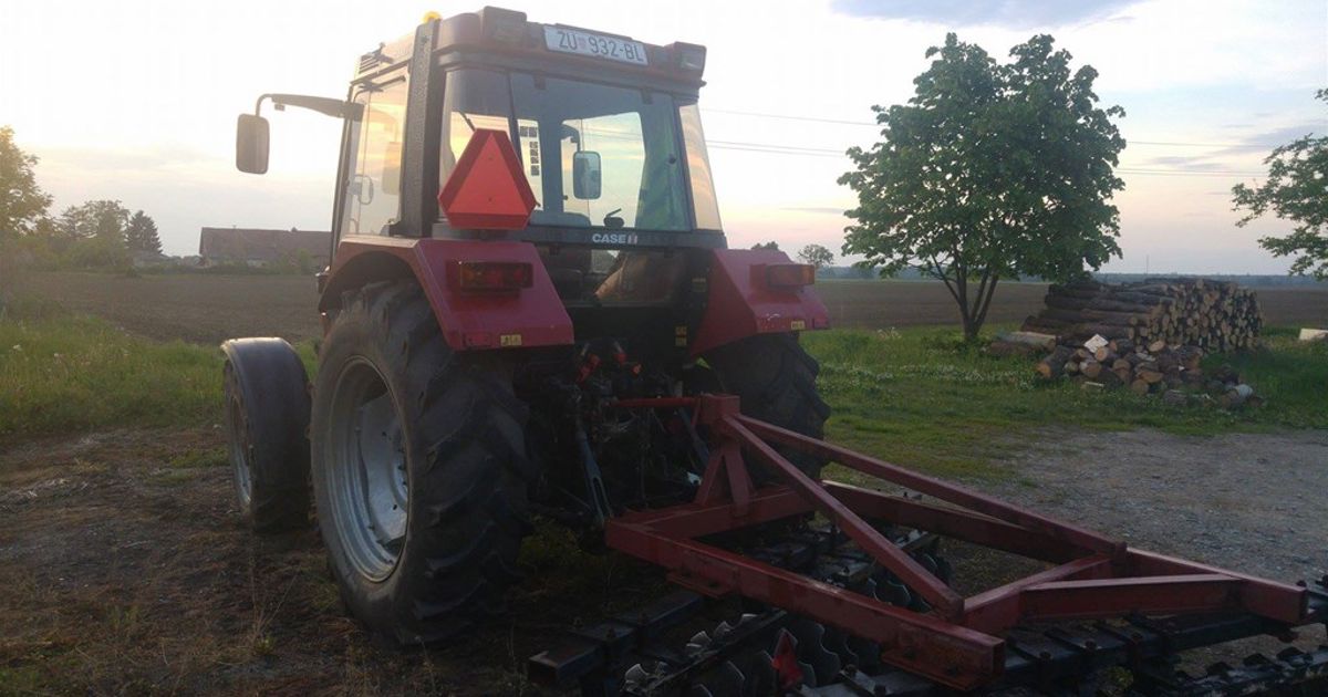 Case 795 XL | INDEX OGLASI