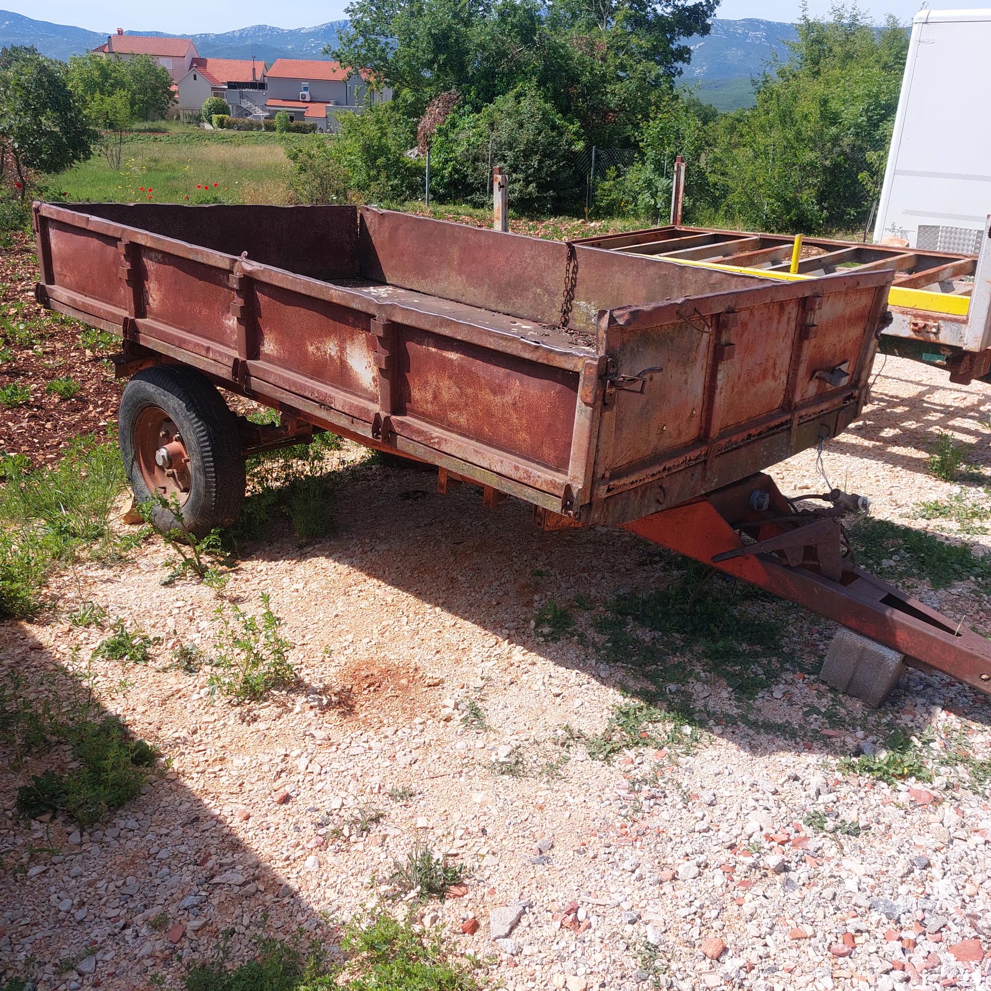 Prikolica kiper | INDEX OGLASI