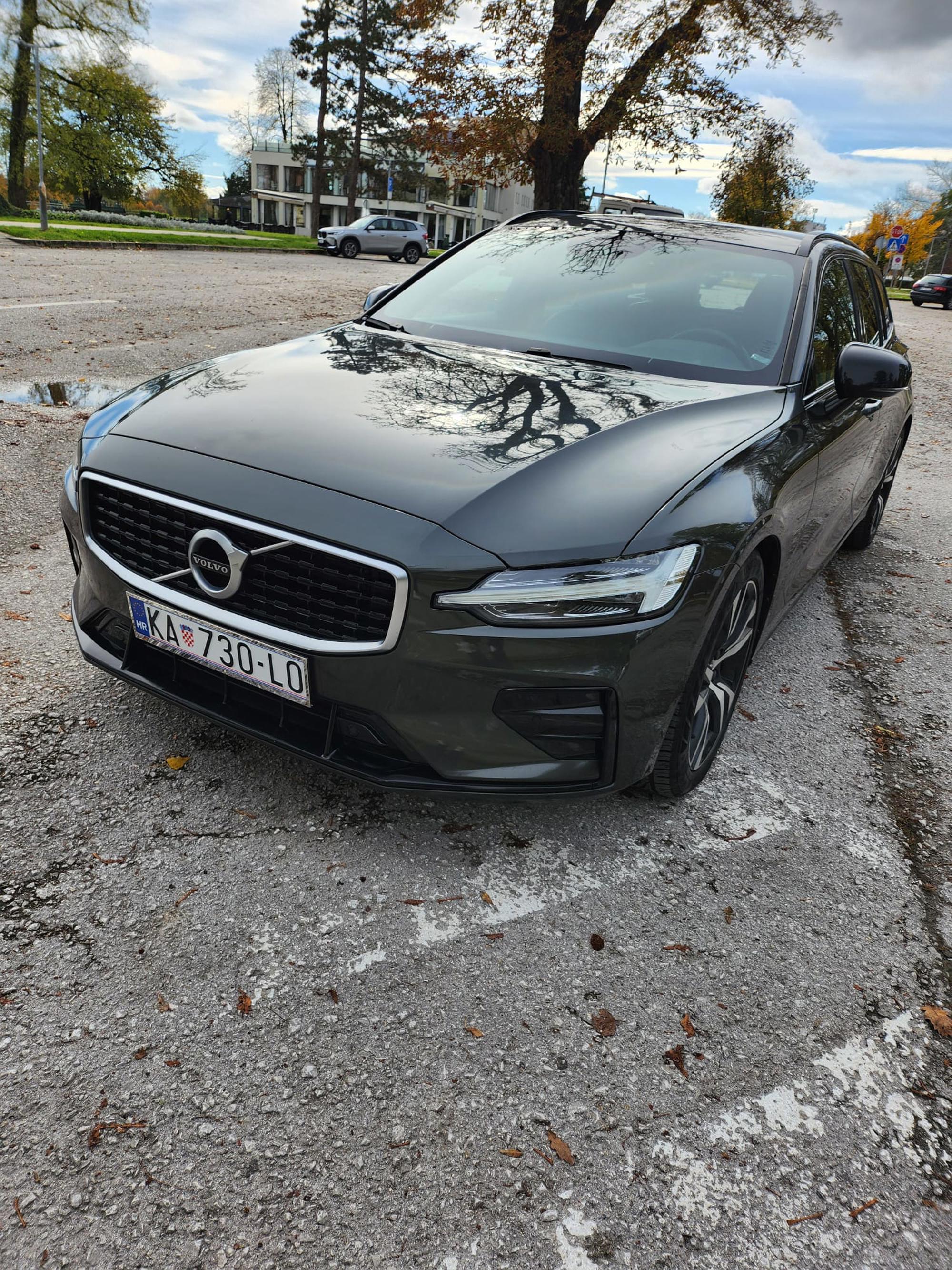 Fabelhafte Volvo V60 D3 Ebenbild