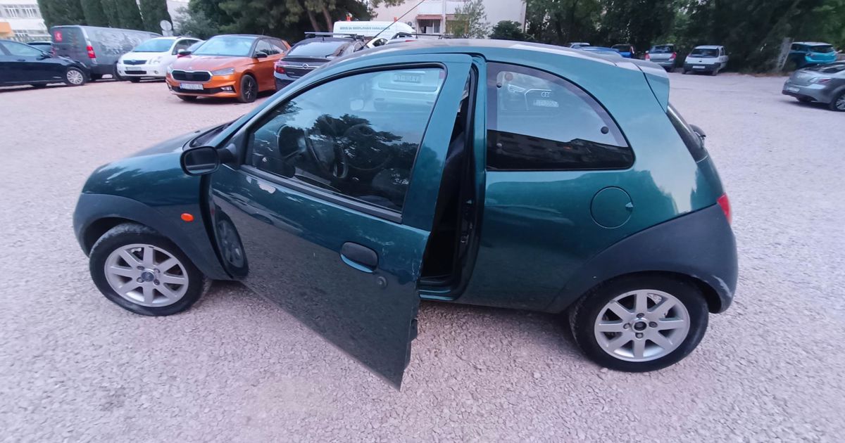 Ford Ka 1.3 i servo mogućnost zamjene za skuter uz moju nadoplatu ...