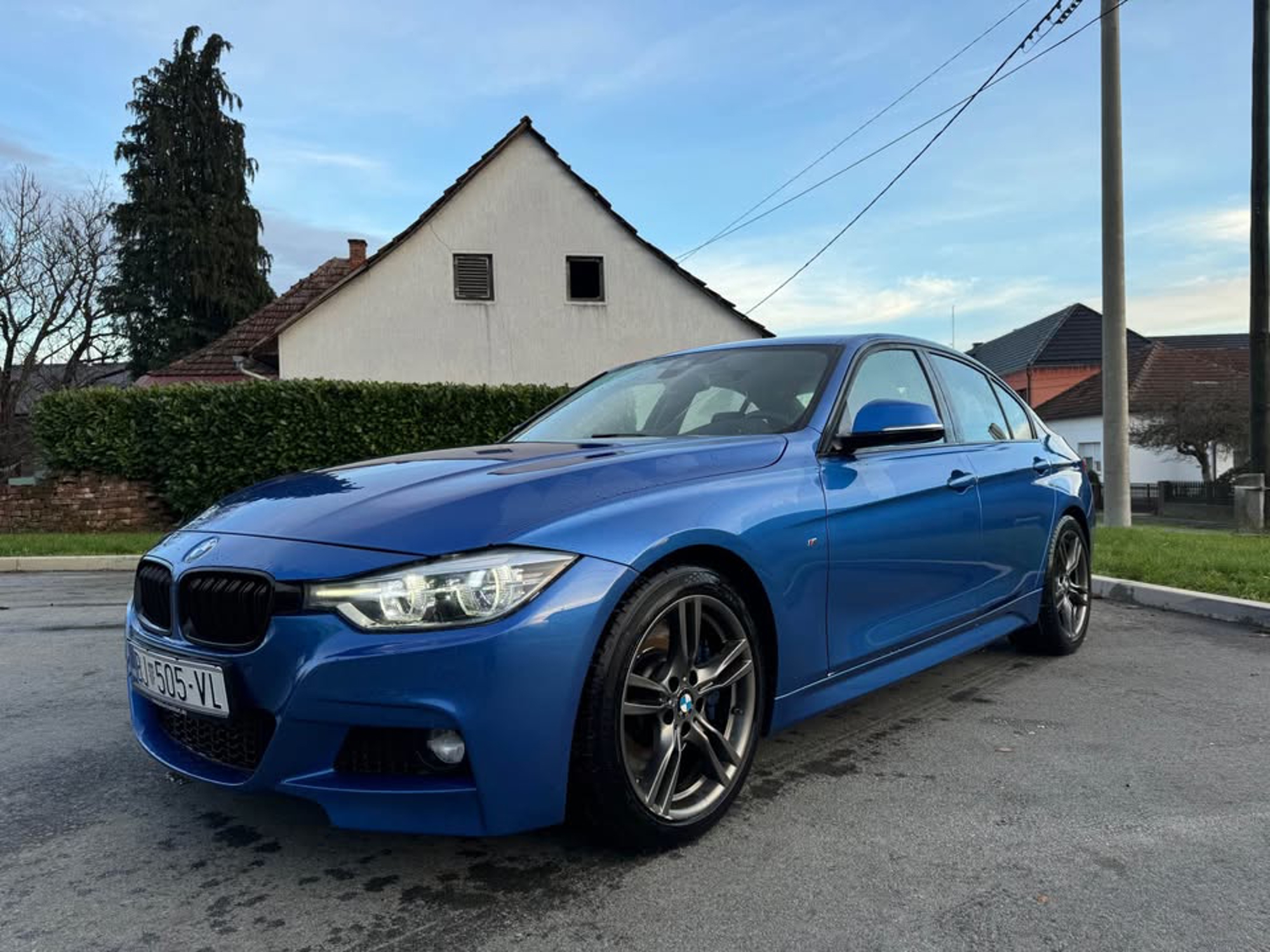 BMW F30 330D 2016 | INDEX OGLASI