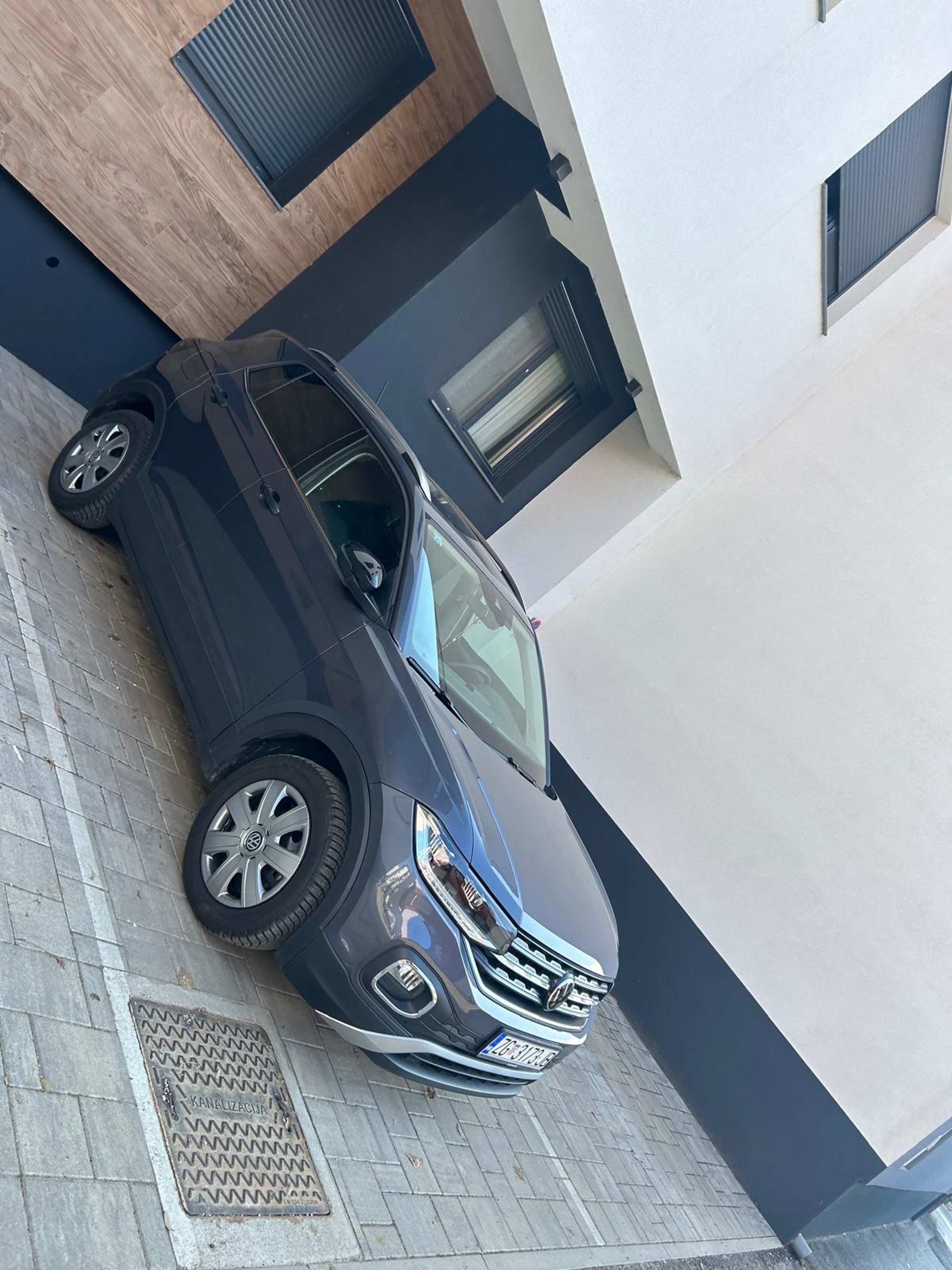 Prodajem VW T-Cross 1.0 DSG (2022.) | INDEX OGLASI