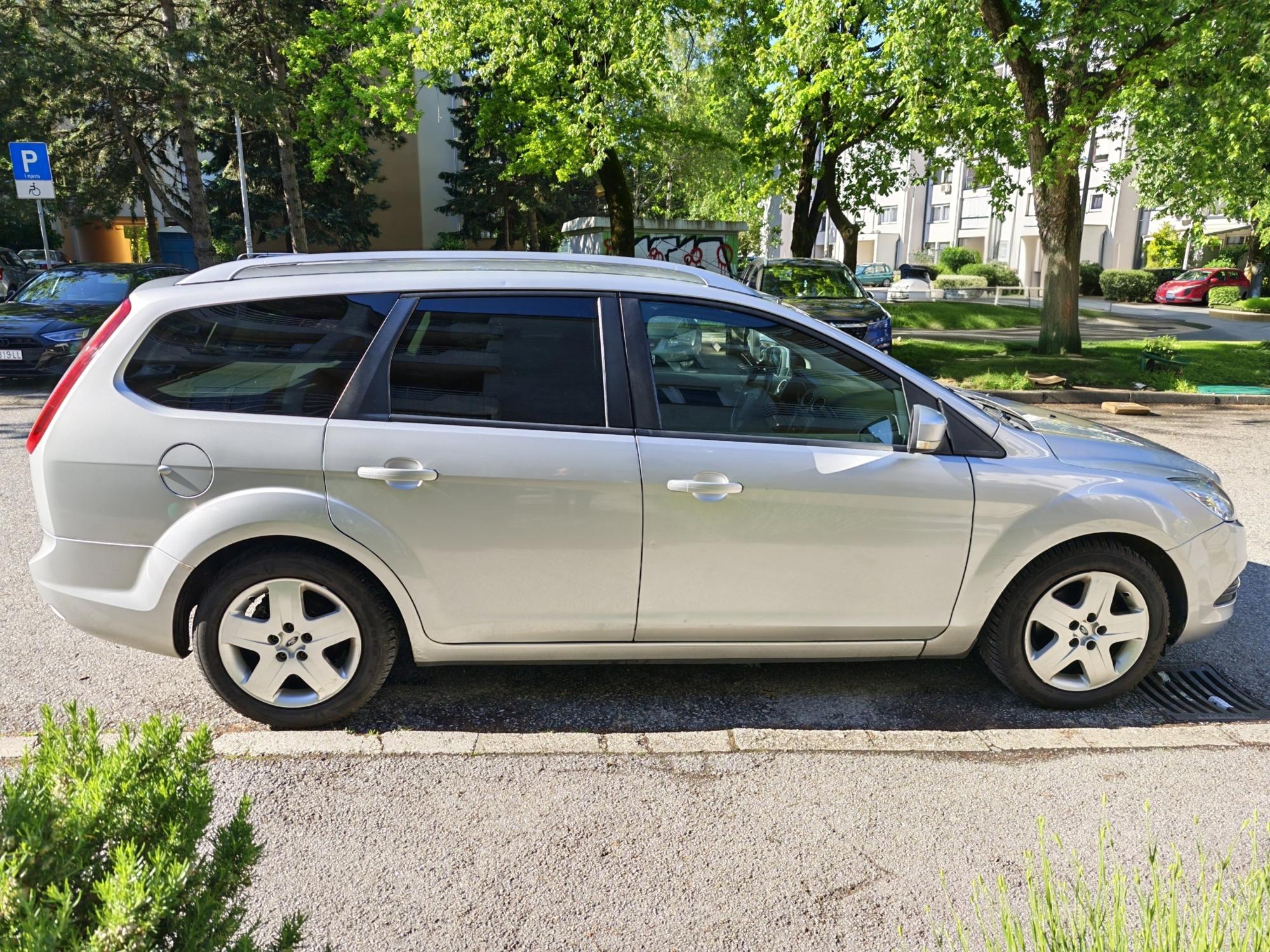 FORD FOCUS 1.6 TDCI 2 KLJUČA | INDEX OGLASI