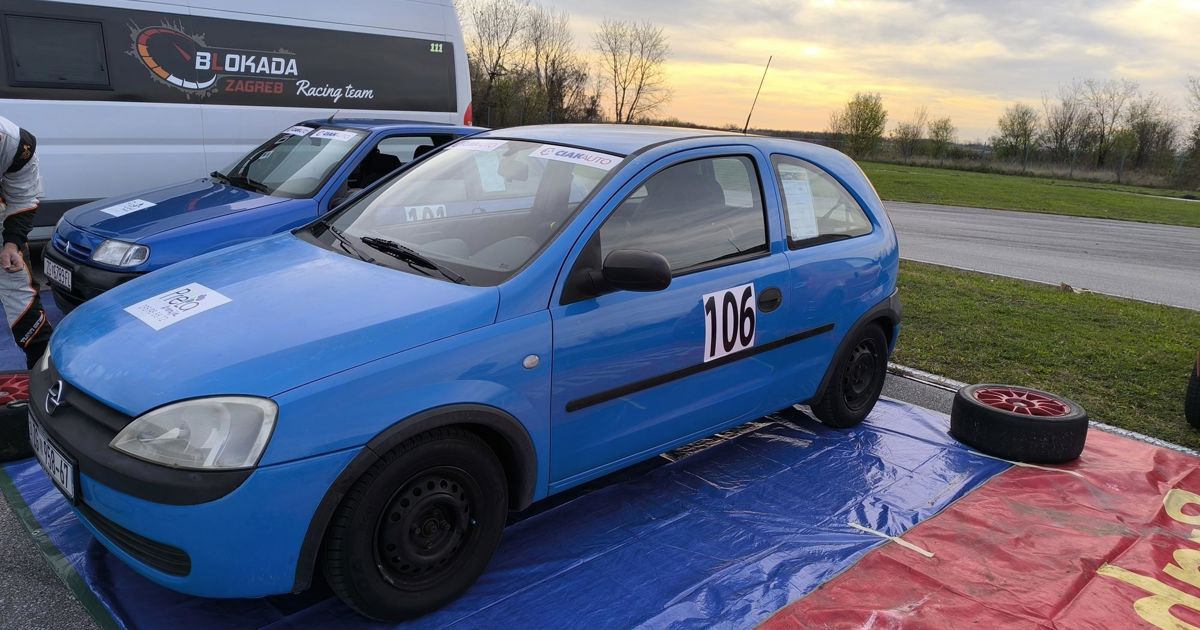 Opel Corsa C 1.2 16 v. Auto sport | INDEX OGLASI