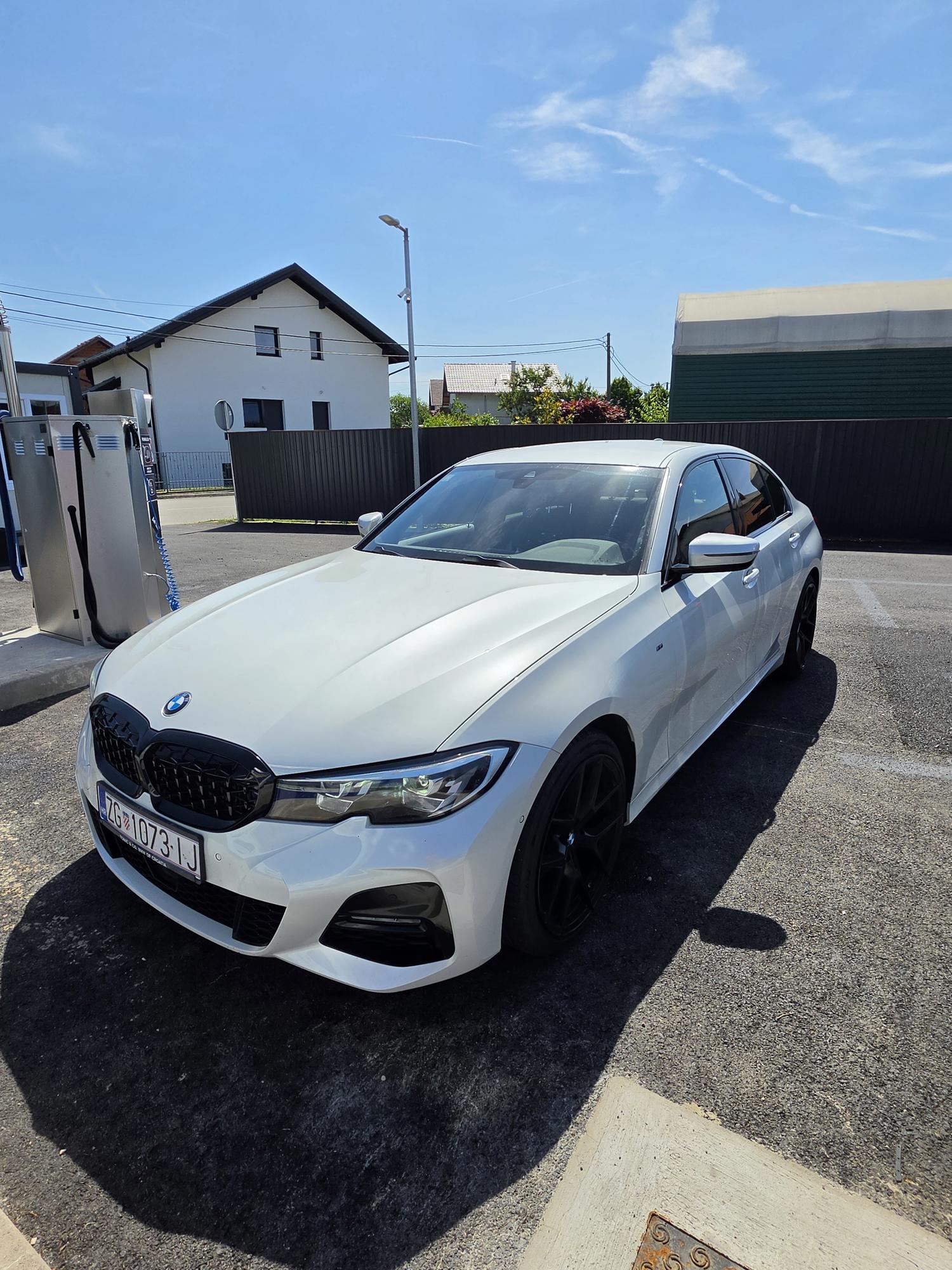 BMW 320d, xDrive M-Paket, Mild Hybrid, automatik | INDEX OGLASI