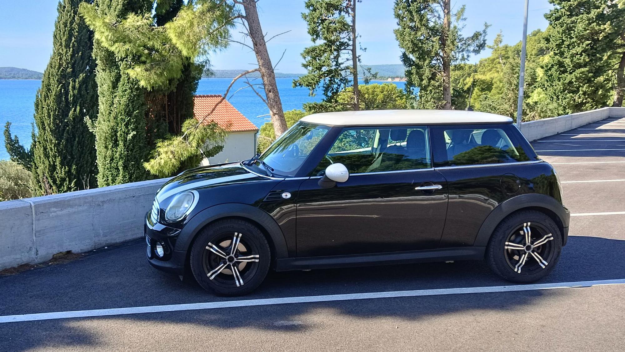 Mini Cooper 1.6 benzin, automatik | INDEX OGLASI
