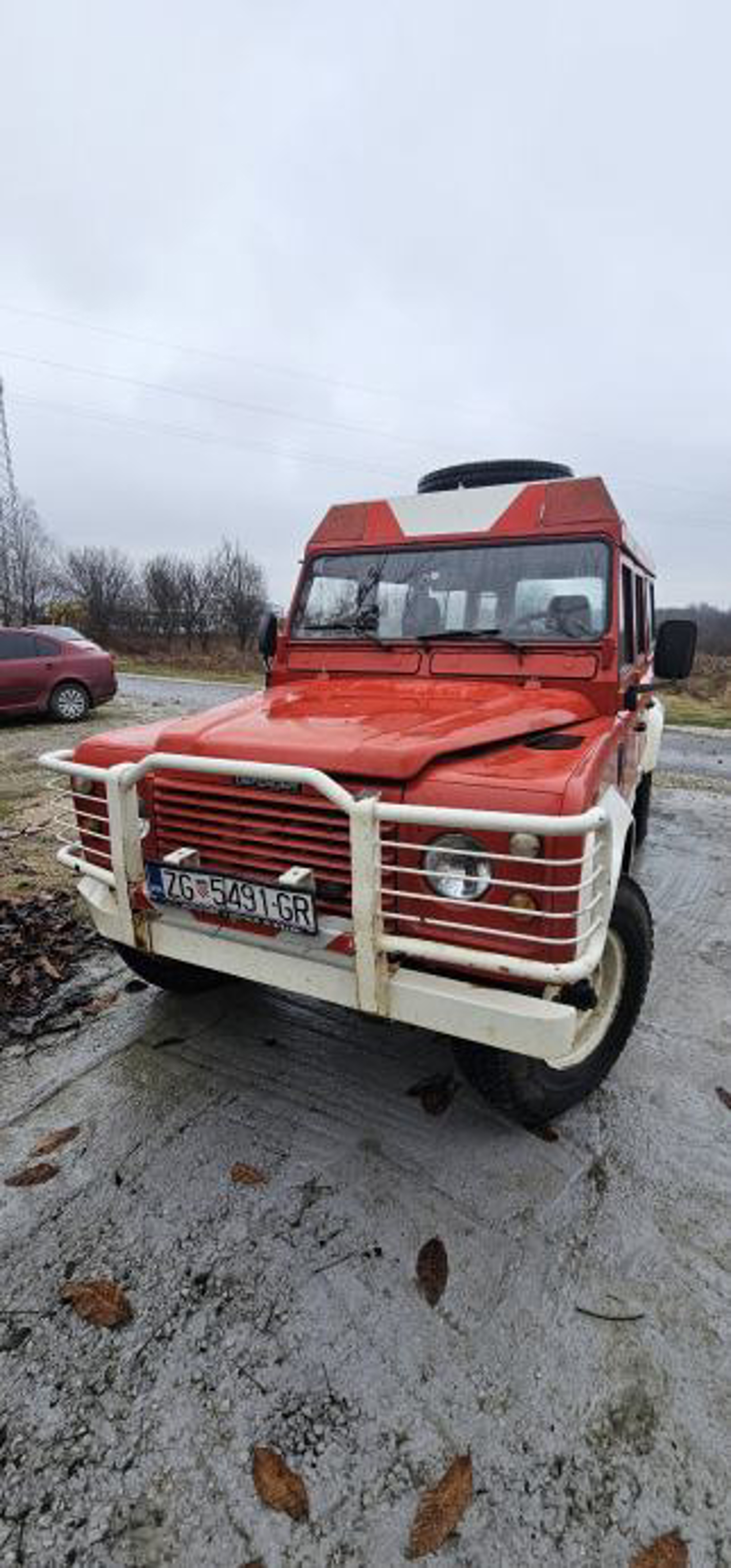 Land Rover Defender 2.5 tdi | INDEX OGLASI