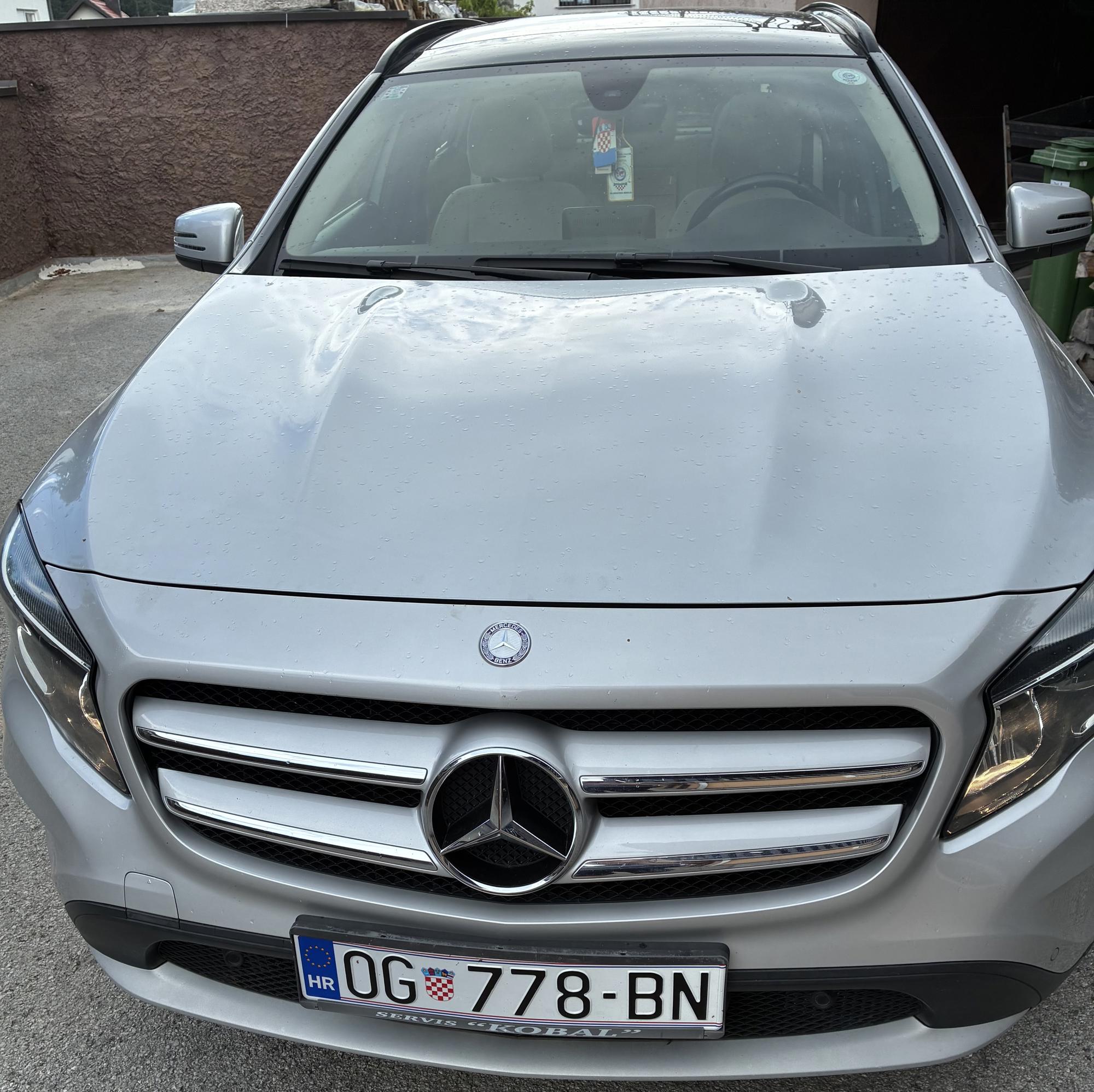 Mercedes Benz GLA 220 | INDEX OGLASI