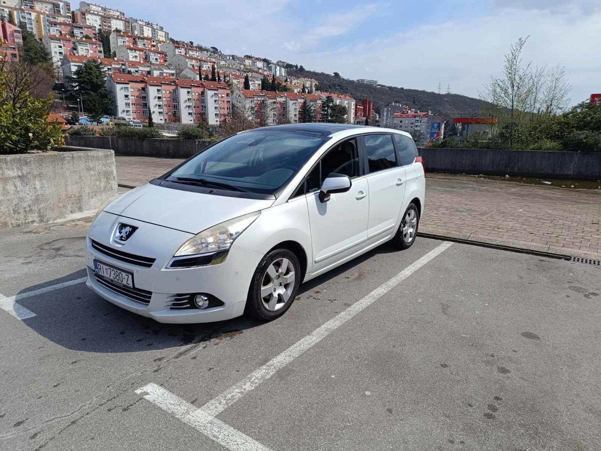 Peugeot 5008 1.6 + PLIN | INDEX OGLASI