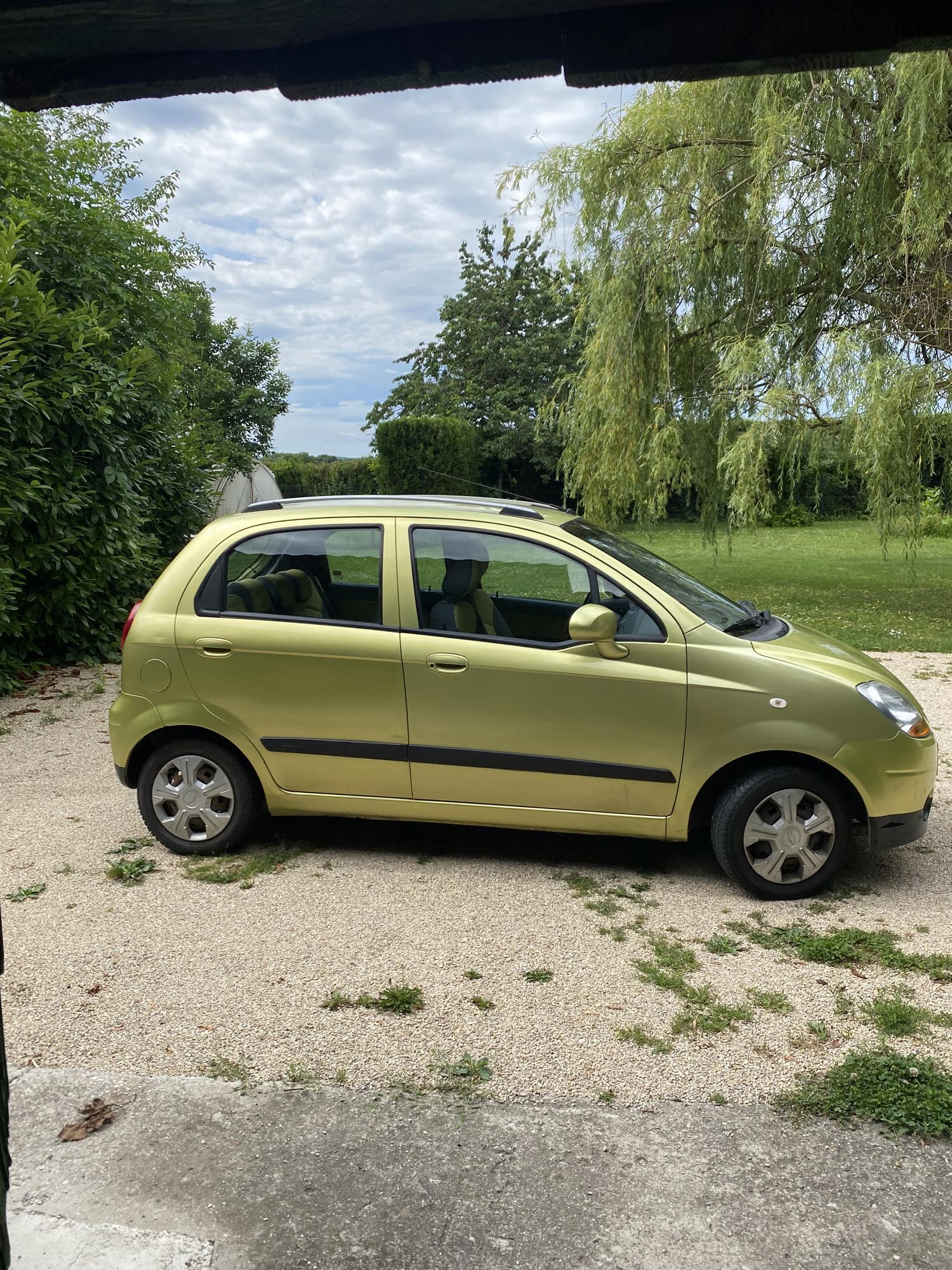 Chevrolet Spark 1.0 (2008.) - 1. Vlasnik, garažiran, reg. do 10/2026 ...