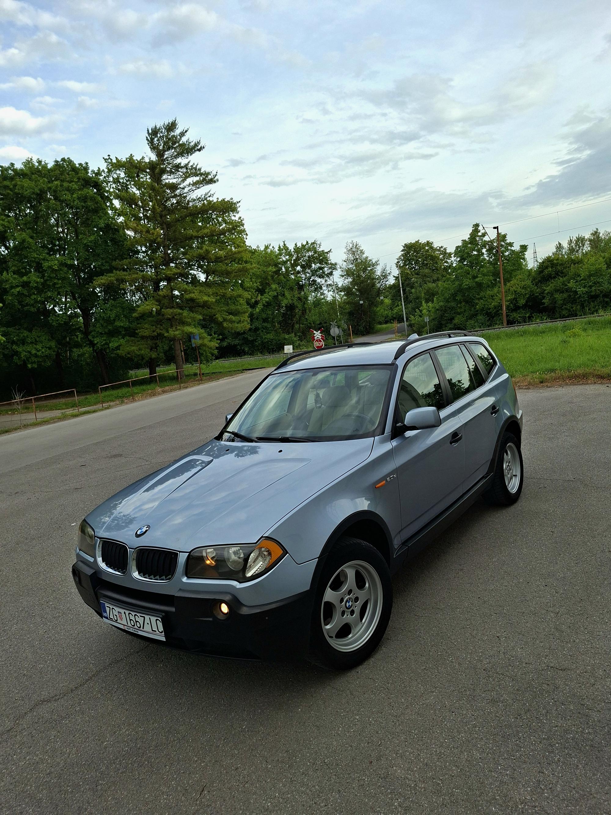BMW X3 XDRIVE 4X4 MAXIMALNO SACUVAN GARAZIRAN | INDEX OGLASI