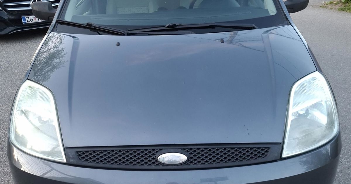 Ford Fiestu 1.4 TDCi sevsina knjižica i racuni od 2004 auto kao nov ...