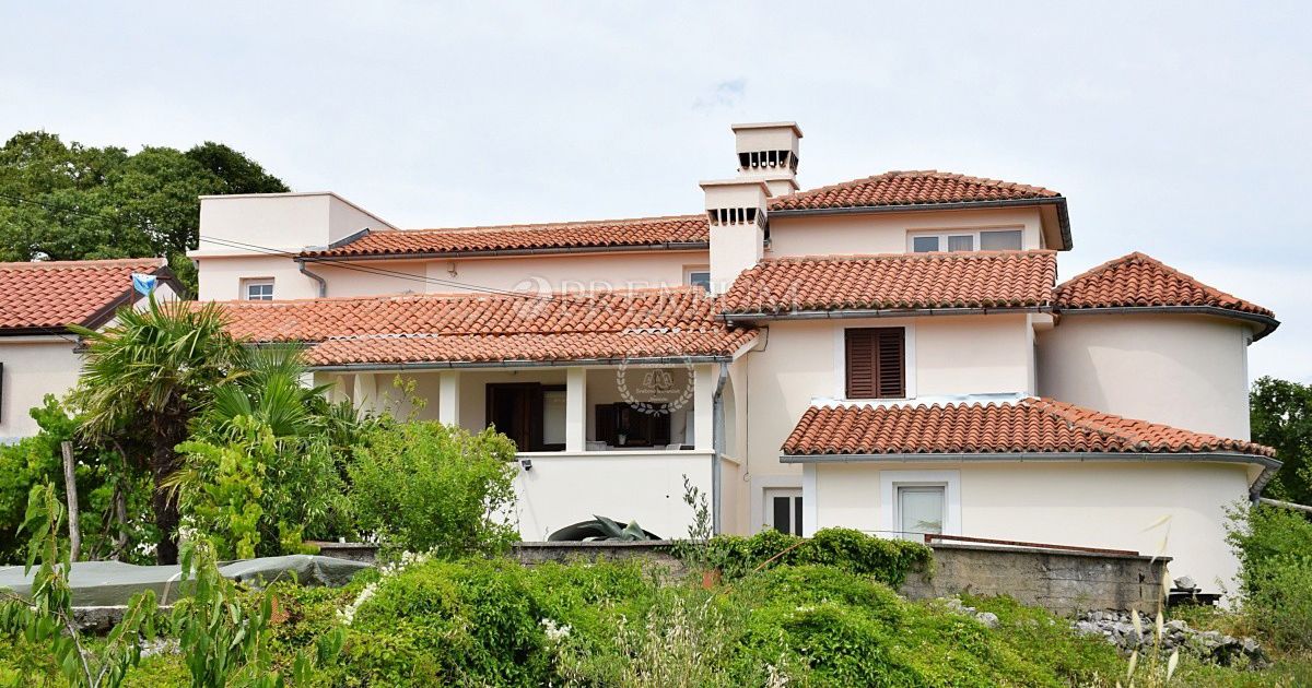 Okolica Dobrinja, dvojna kuća sa više stambenih jedinica i o | INDEX OGLASI