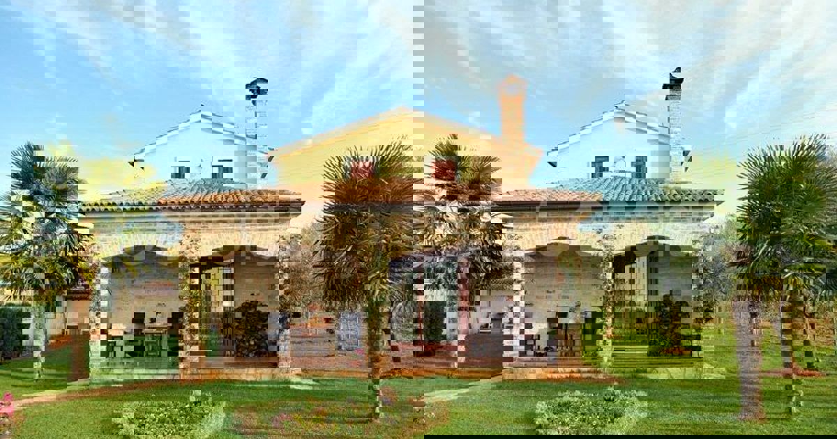 Poreč,lijepa kuća sa studio apartmanom | INDEX OGLASI