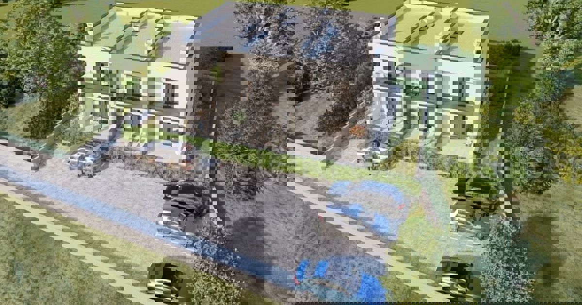 K.Gomilica,samostojeća kuća 355m2 s pogledom na more,3 stamb. jedinice ...