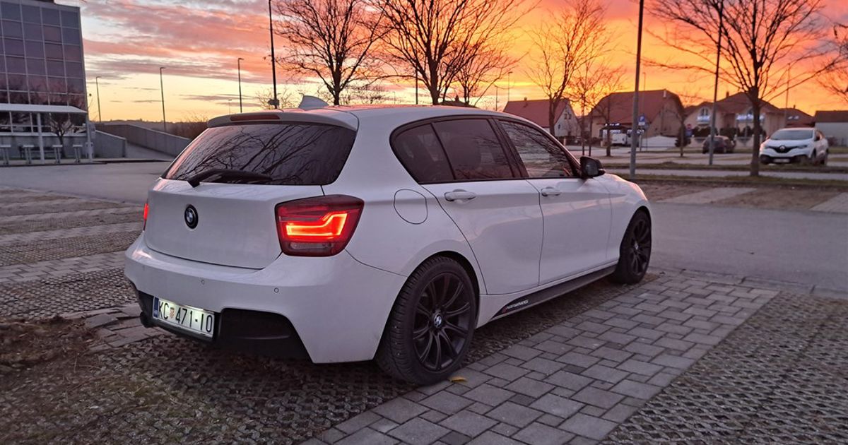 BMW serija 1 118d F20 tvornički M paket | INDEX OGLASI
