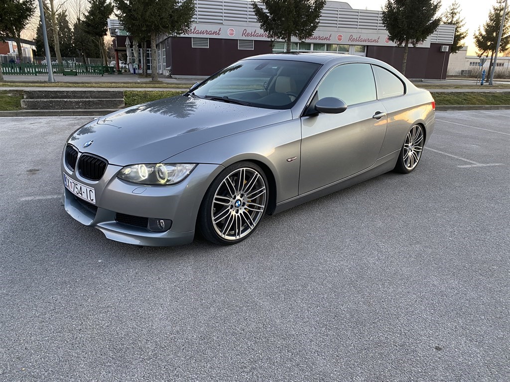 BMW E92 330D M57 | INDEX OGLASI
